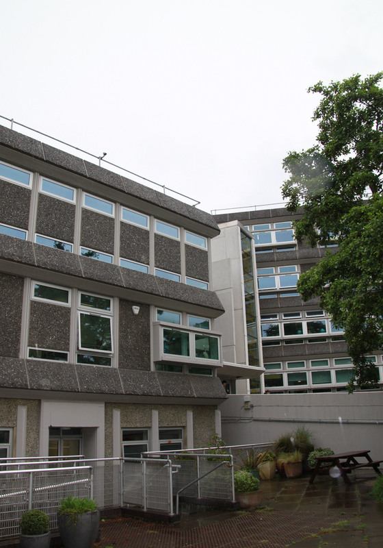 Acland Burghley School